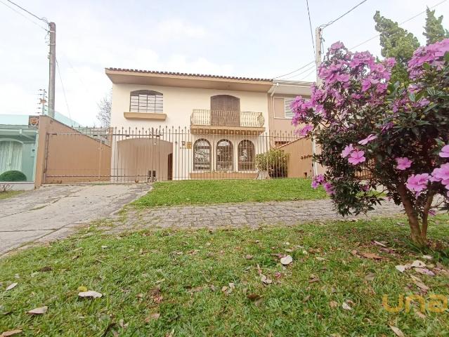 Sobrado 3 Quartos Hugo Lange 178m²