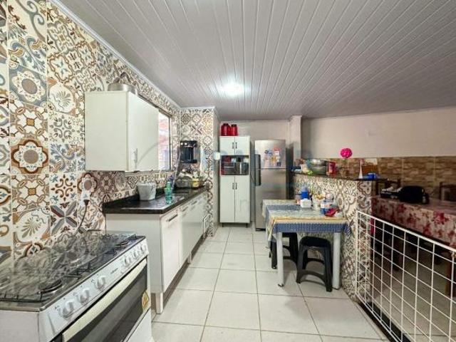 Sobrado 3 Quartos, Independentes, 3 Vagas de Garagem à Venda na SHA Conjunto 3 Arniqueira