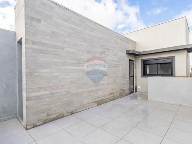 Sobrado 3 quartos / Moderno e Espaçoso em Curitiba, Barreirinha