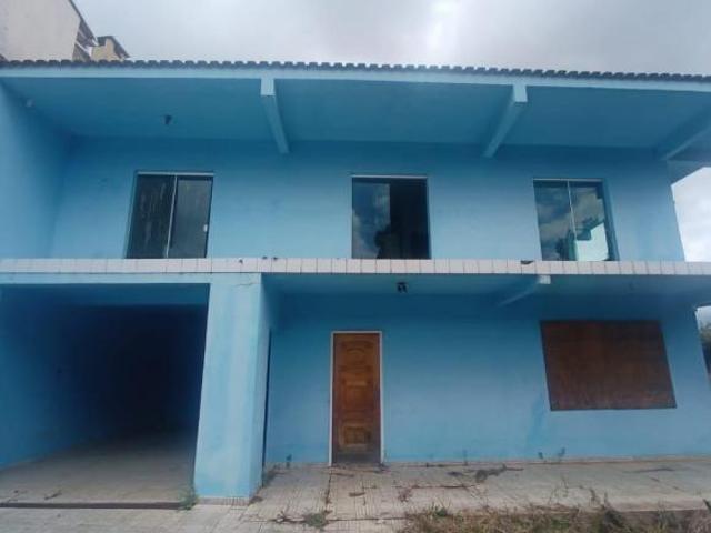 Sobrado 3 Quartos no Bairro Cachoeira Excelente Oportunidade para Investir e Reformar