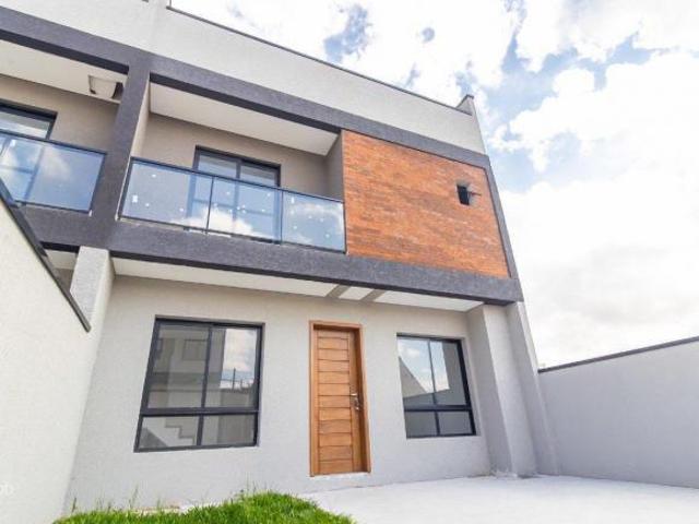 Sobrado com 3 Quartos no Bairro Xaxim