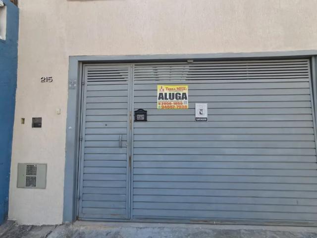 Sobrado, 3 Quartos para Alugar, 90 m² por R$ 2.800,00