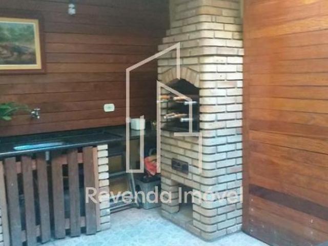 Sobrado 3 quartos próximo ao Shopping Anália Franco