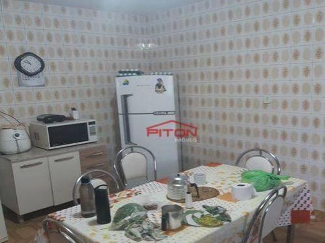 Sobrado 3 quartos sendo 1 suíte sala com lavabo Vila Nhocuné SP