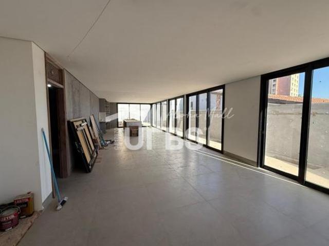SOBRADO 450MT 4 QUARTOS SENDO 3 SUITES SETOR SUL