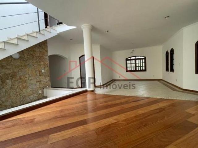 Sobrado 460m² venda/ locação Jardim Pagliato 04 dormitórios sendo 02 suítes
