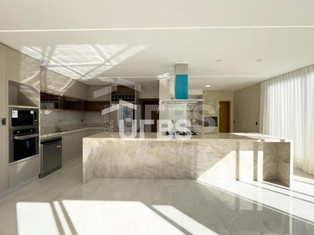 SOBRADO 400MT 4 SUITES PORTAL DO SOL GREEN