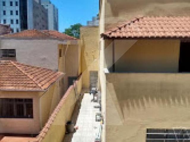 Sobrado 4 Dormitório s 2 Suítes,4 Vaga s, Área útil: 300,00 m²