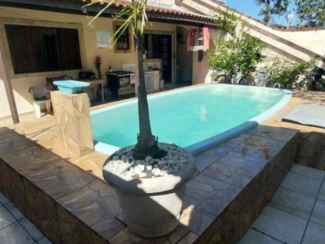SOBRADO 4 DORMITORIOS 1 SUITE PISCINA LADO PISTA FINANCIAMENTO ITANHAEM