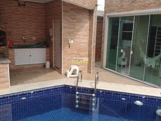 Sobrado 4 dorms, 3 vgas, piscina, fino acabamento
