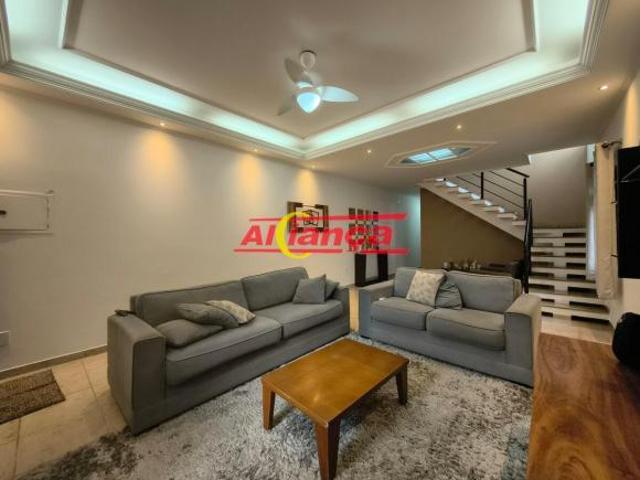 Sobrado 4 Dorms  Churrasqueira e 6 Vagas Vila Paulista | Guarulhos