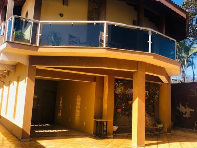 SOBRADO 4 DORMS C/PISCINA ALTOS DE BRAGANÇA!