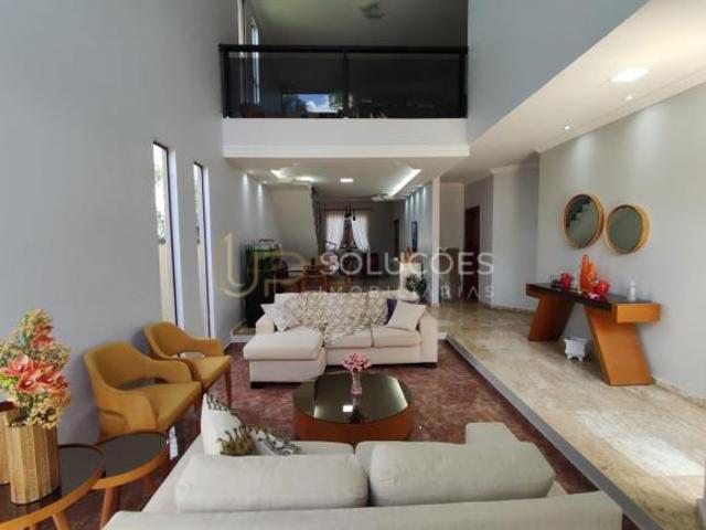 Sobrado 4 Suítes Master c/ Closet + Sauna + Área Gourmet | Condomínio Europa II