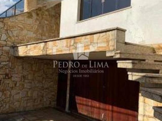 Sobrado 4 quartos, 6 vagas, 240m² na Vila Carrão