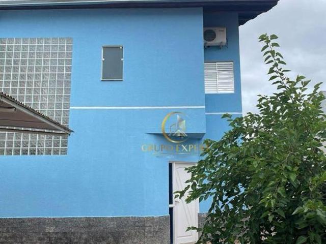 Sobrado 4 quartos 166 m² à venda na Vila Pinheiro em Jacareí!