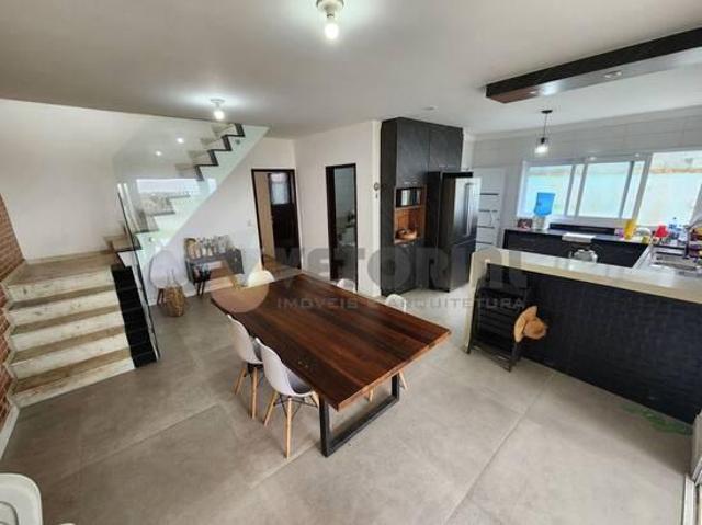 Sobrado 4 quartos, 265 m², à venda R$ 1.900.000 Capricórnio Caraguatatuba/SP