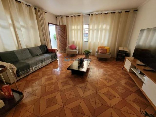 Sobrado 4 quartos, 2 suítes 5 vagas Vila Gumercindo