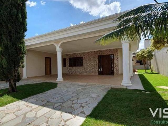 Sobrado 4 Quartos à Venda em Vicente Pires