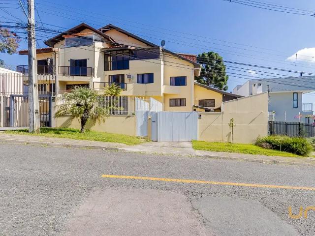 Sobrado 4 Quartos Ahú 185m²