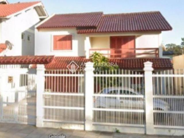 SOBRADO 4 QUARTOS COM PISCINA