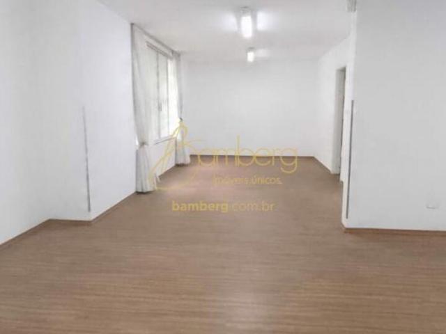 Sobrado 4 quatro quartos sendo 2 duas suítes, edícula, 4 vagas, no Brooklin / Cidade Monções
