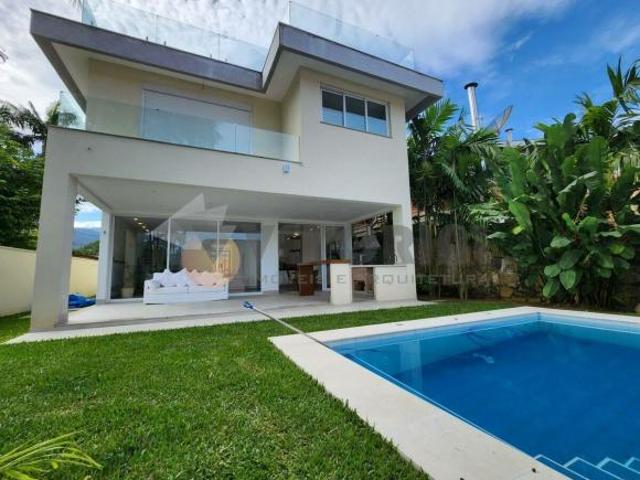 Sobrado 5 dormitórios à venda, 300 m² R$ 3.300.000,00 Lagoinha Ubatuba/SP