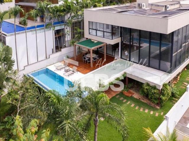 SOBRADO 754,99MT 4 QUARTOS SENDO 3 SUITES ALPHAVILLE ARAGUAIA