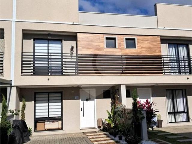 SOBRADO 83 m² • 3 QUARTOS • SUÍTE • UBERABA – PRONTO PARA MORAR