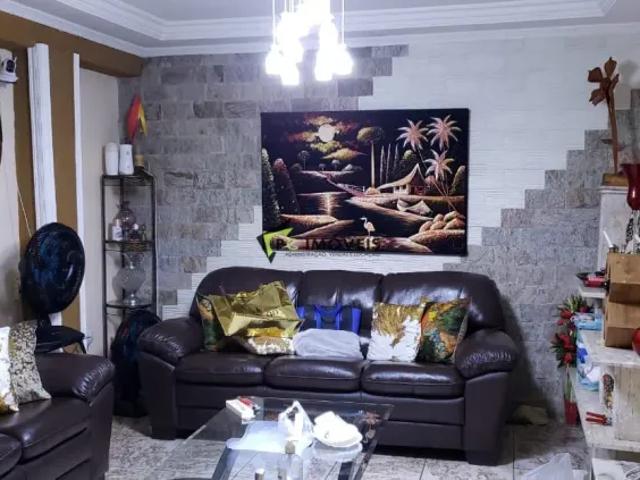 Sobrados à venda bairro Casa Verde com terreno de 550m² sendo 10x55