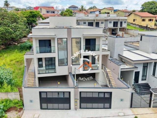 Sobrados à venda com 3 dormitórios sendo 3 suítes, 223 m² por R$ 1.290.000,00 Jardim do Lago Ati