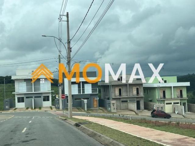 Sobrados à Venda em meio ao Sossego e a Natureza! Venha Conhecer essa Oportunidade!