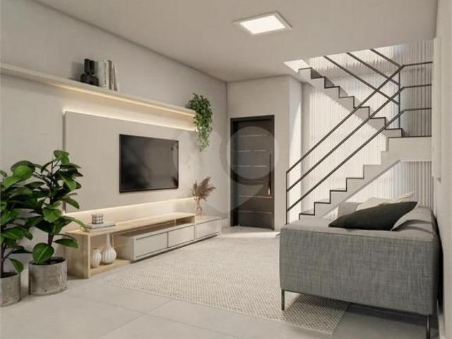 Sobrados com 188 m² e 3 quartos à venda em Taboão, Curitiba