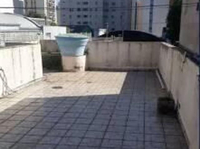 Sobrados em terreno 5 x 40 metros com 2 imóveis
