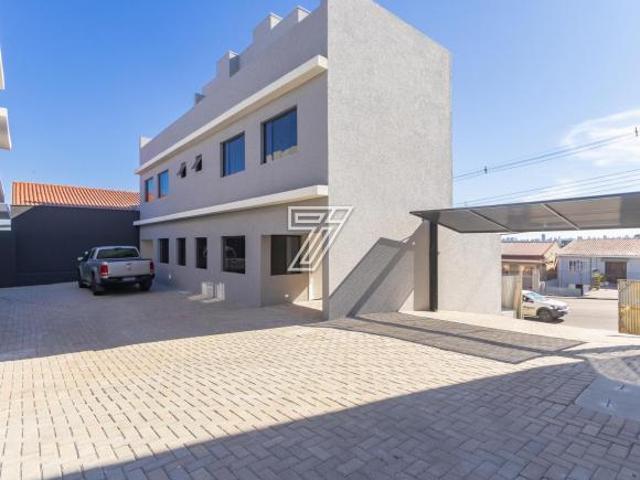 Sobrados em condomínio com 125m², 3 quartos no Ube