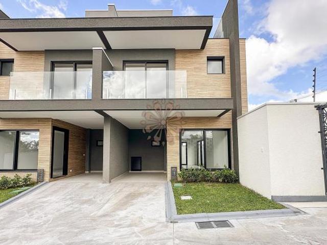 Sobrados no Bairro Santa Felicidade – Residencial