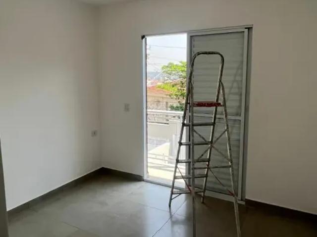Sobrados Novos à Venda? Rua Carmino Carrichio