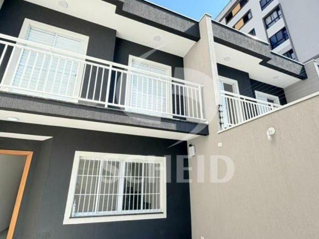 Sobrados Novos à Venda na Vila Moinho Velho com 3 Quartos e 2 Vagas