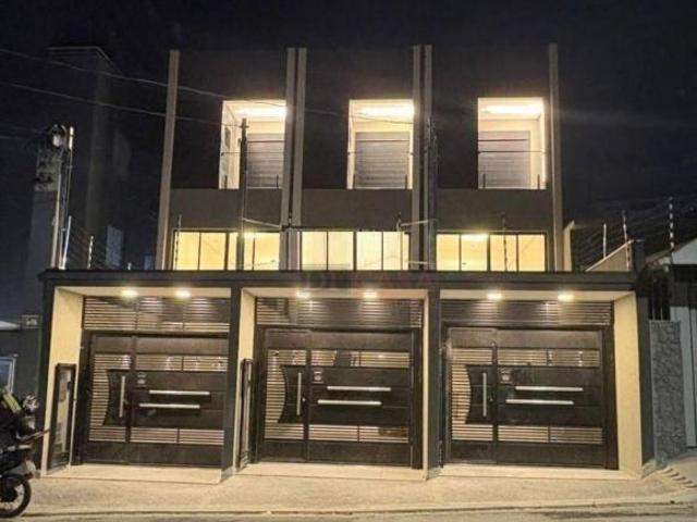 Sobrados Novos à Venda. 3 Suítes. 3 Vagas de Garagem, Área Gourmet com Churrasqueira, 150m². Penha