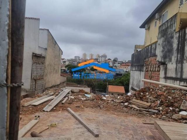 Sobrados Novos em Construção sendo 3 Suítes e 4 vagas no Bela Vista