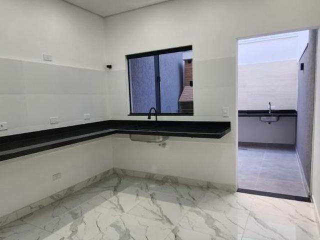 Sobrados novos Jd. Oliveiras Itaim SP