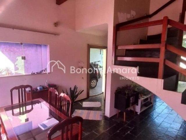 Sobrados para alugar com Piscina e 3 quartos, 190 m² Jardim Santa Genebra