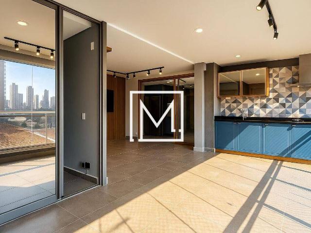 Sobre apartamento com 134 m² para alugar ou à venda em São Paulo SP