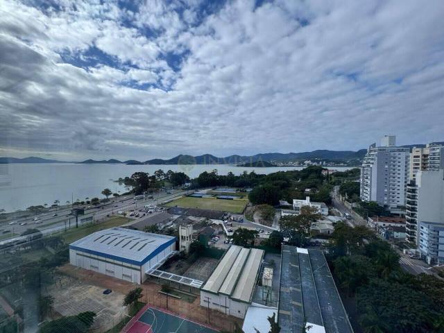 Sobre apartamento com 168 m² em Florianópolis SC