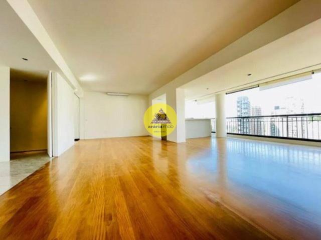 Sobre apartamento com 215 m² para alugar ou à venda em São Paulo SP
