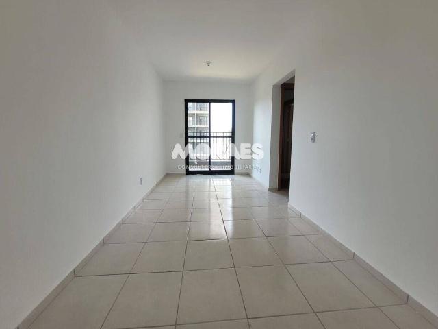 Sobre apartamento com 53 m² para alugar ou à venda em Bauru SP