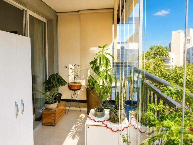 Sobre apartamento com 62 m² para alugar ou à venda em São Paulo SP