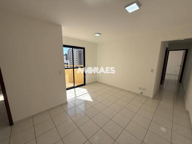 Sobre apartamento com 70 m² para alugar ou à venda em Bauru SP