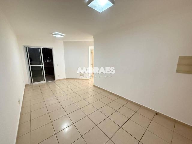 Sobre apartamento com 86 m² para alugar ou à venda em Bauru SP