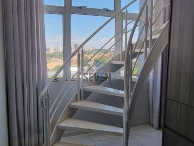 Sobre apartamento duplex com 111 m² para alugar ou à venda em Bauru SP