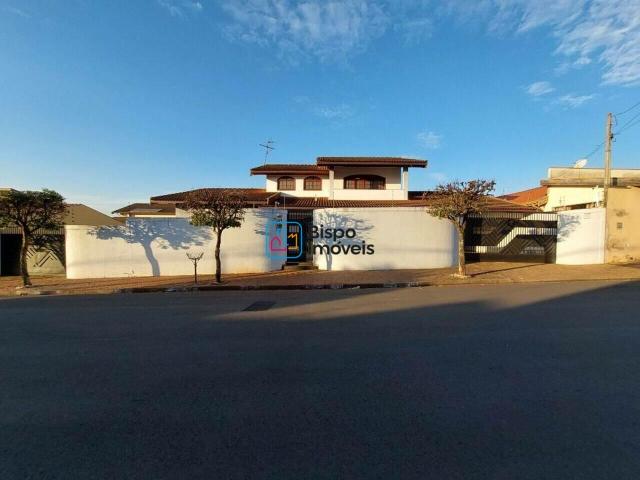 Sobre casa com 400 m² para alugar ou à venda em Sumaré SP